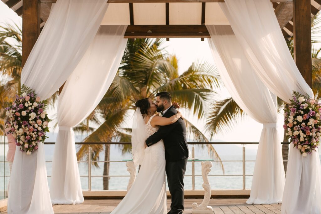 Romantic Destination Wedding at Secrets Vallarta Bay | Bridie Travel
